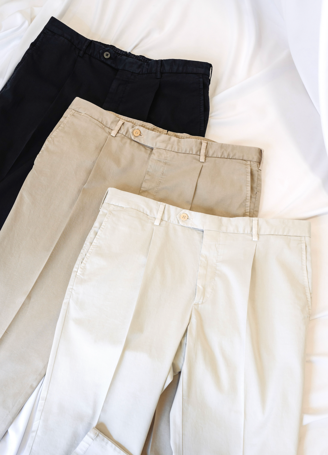 Pleated Trousers | Timeless Elegance & Comfort | Rota Pantaloni – Rota SRL